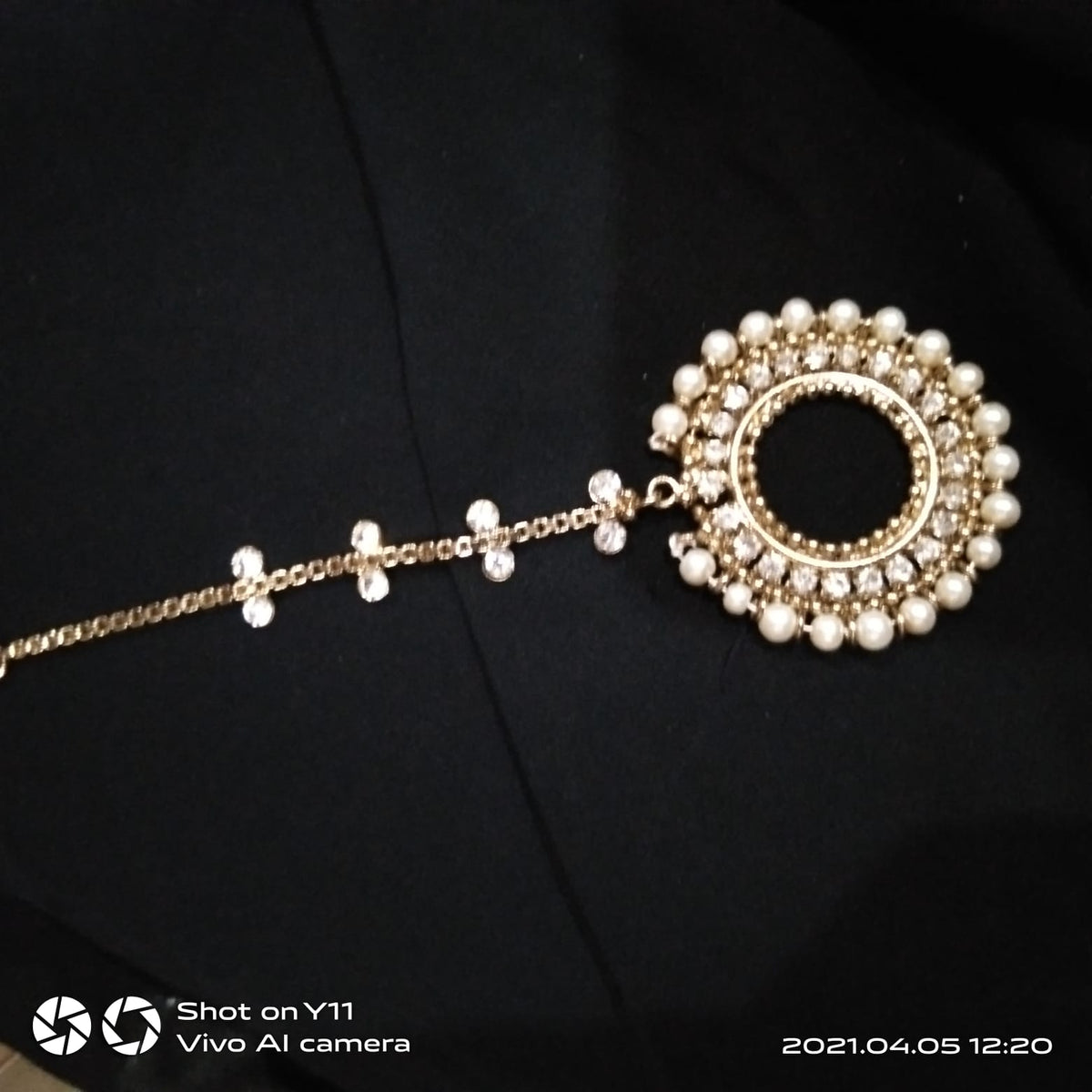 Antique gold Bindiya bamdaea5b-i – Loto.pk